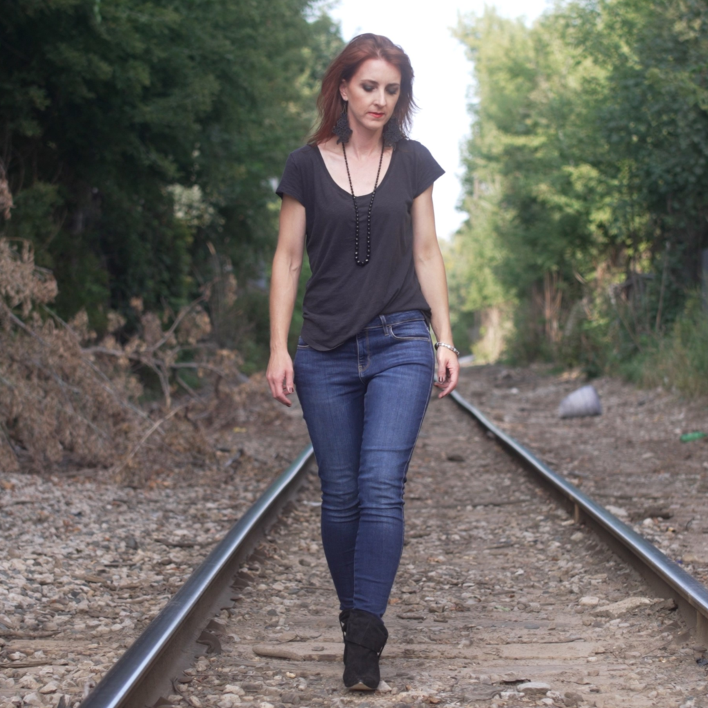 Sarah Church - Indie Artist - Hamilton Indie Music